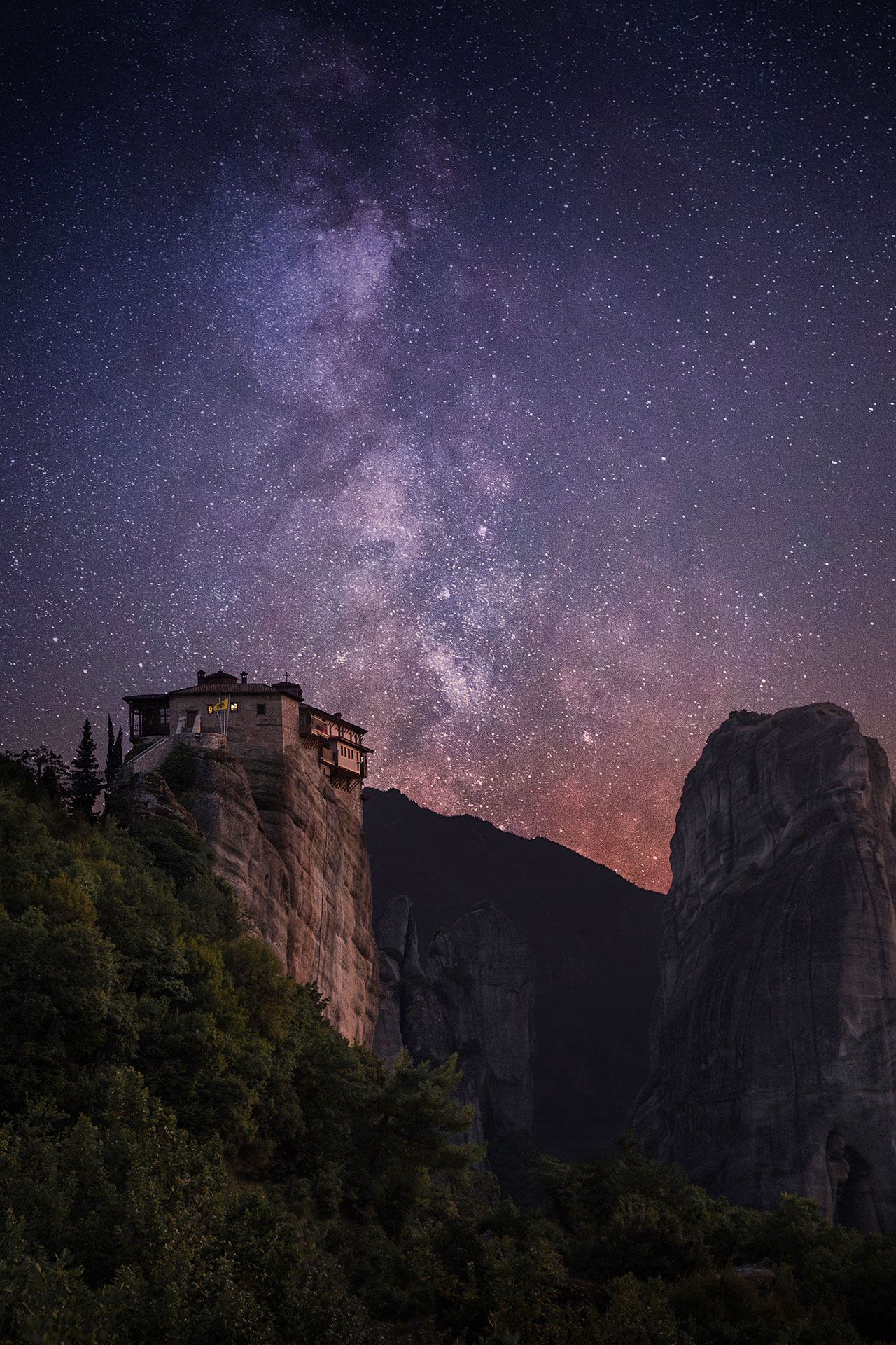 Meteora Greece - Holidays Travel Guide | Discover Greece