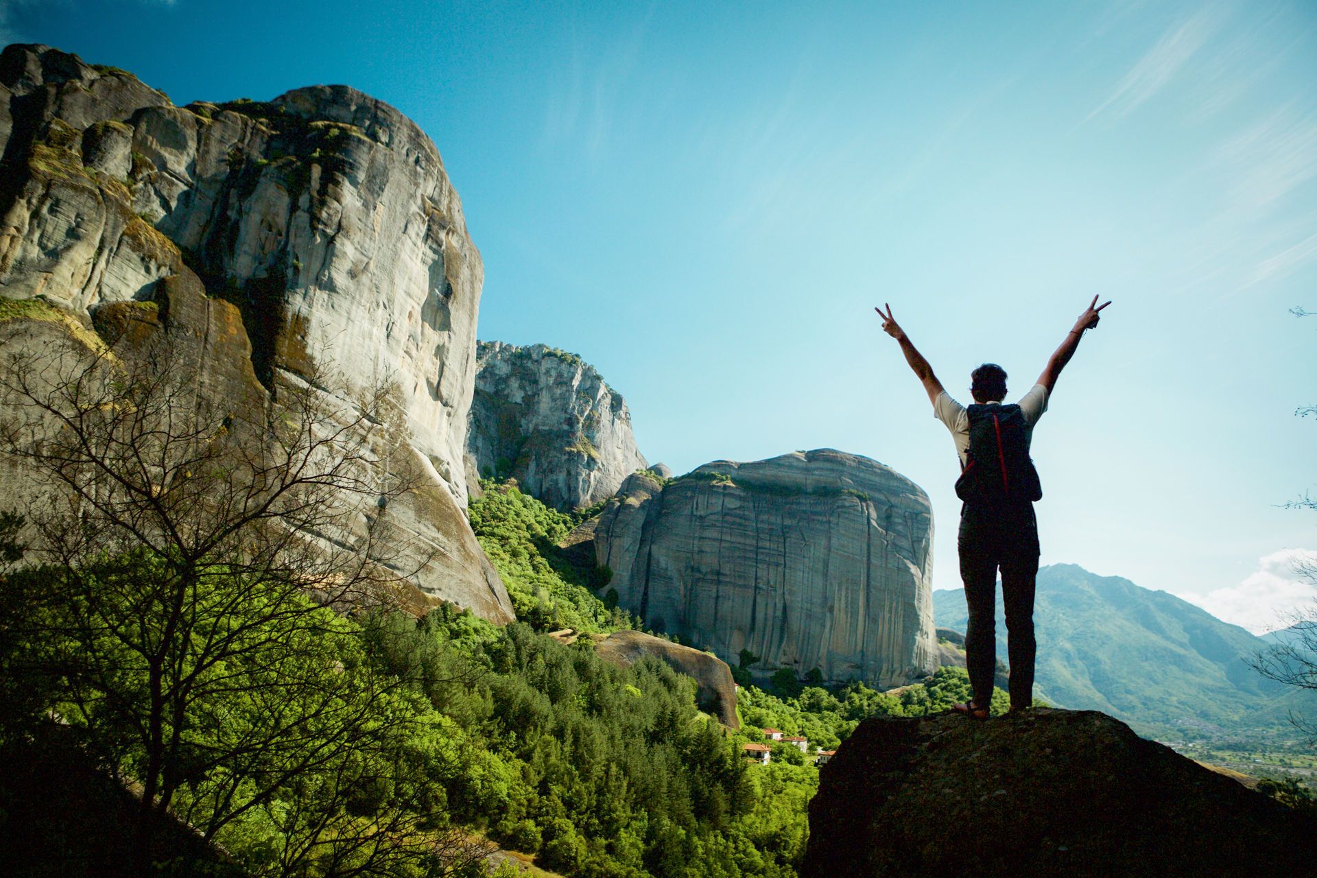 Exploring the hiking paths of Meteora | Discover Greece