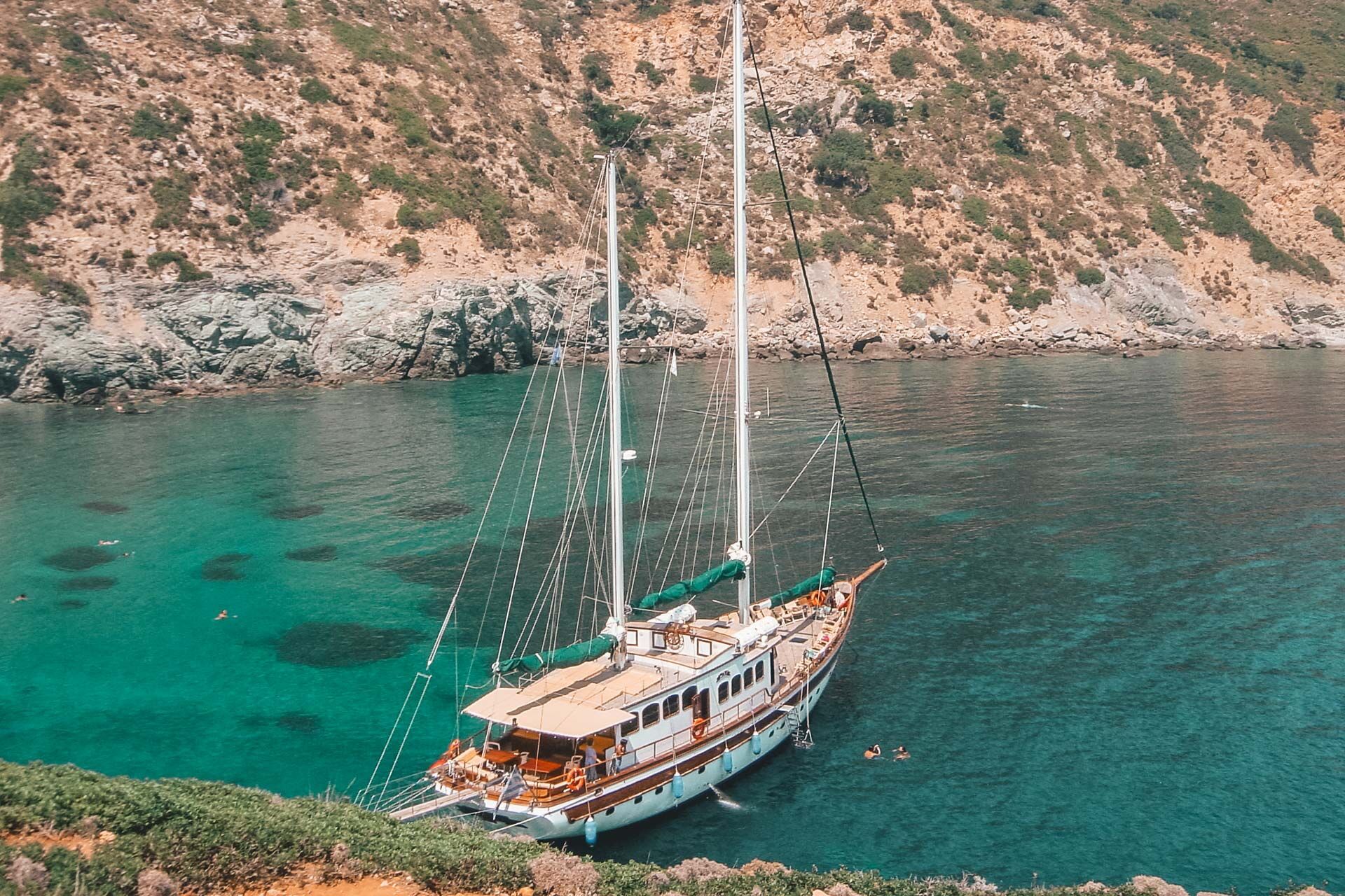 Exploring nature’s gifts in the Marine Park of Alonissos | Boat trips ...