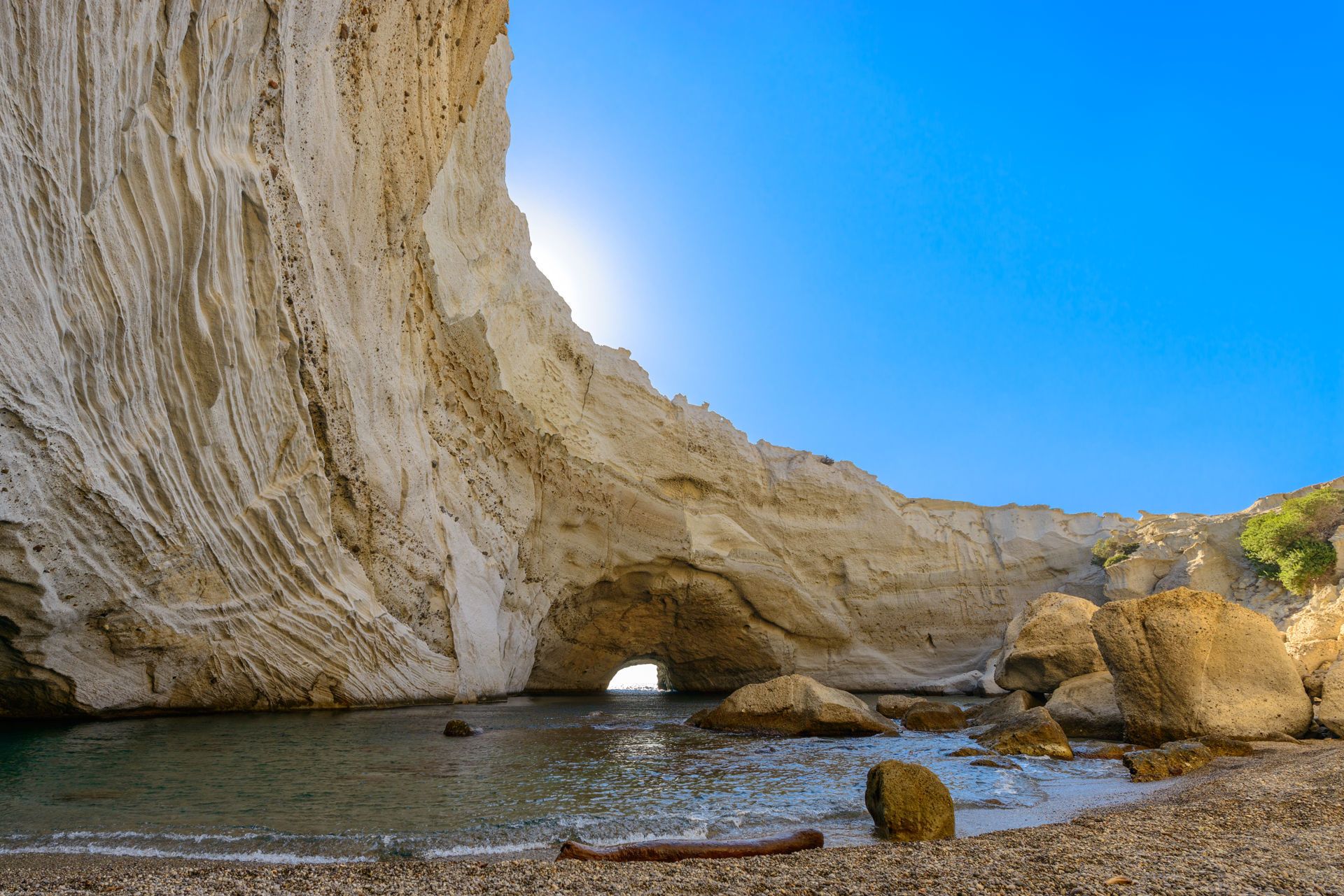 Top 8 Must-Do Activities in Milos, Greece – Discover the Island's ...