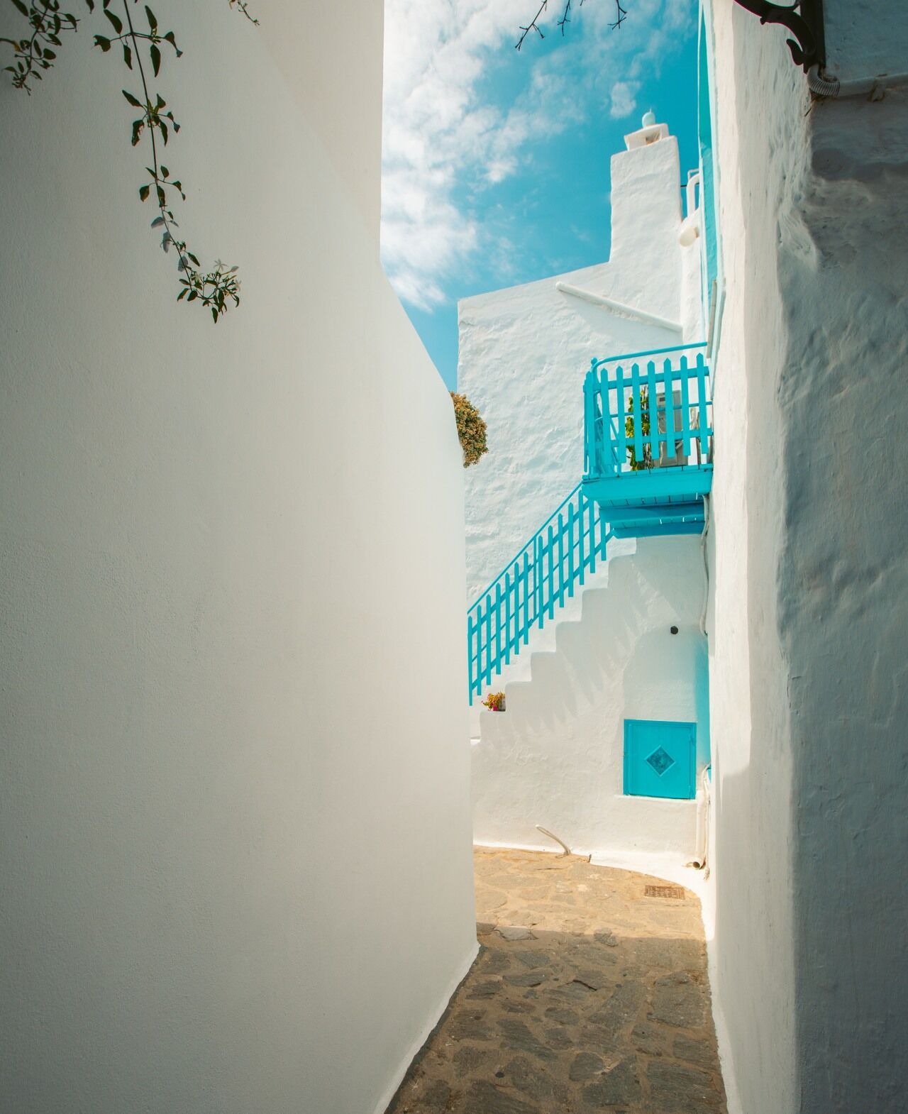 Top 8 Must-Do Activities in Milos, Greece – Discover the Island's ...