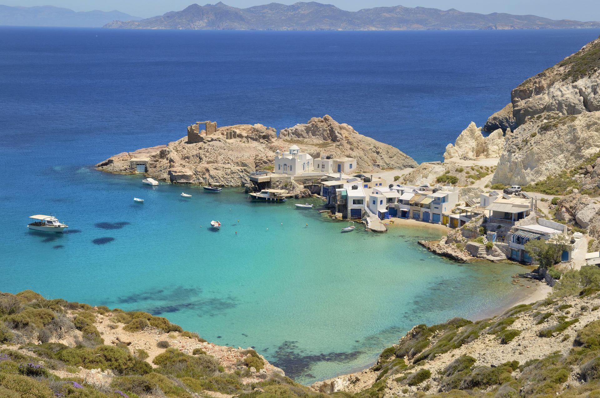12 Of The Best Beaches In Milos Discover Greece 12-of-the-best-beaches-in-milos-discover-greece