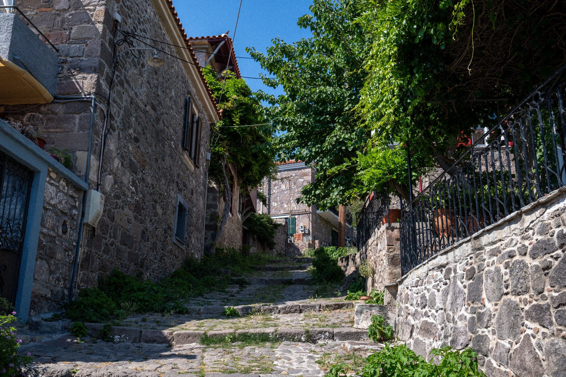 Visite à pied à Molyvos à Lesbos | Discover Greece