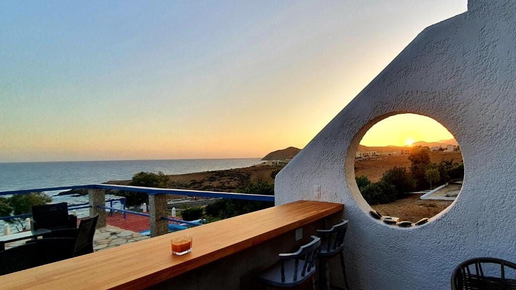 Stella Beach Hotel | Accommodation | Discover Greece