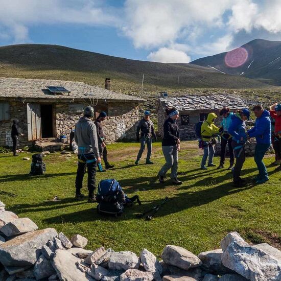 Book online: 1 Day Summit Mt.Olympus (Jeep & Hike) with snack ... Book online: 1 Day Summit Mt.Olympus (Jeep & Hike) with snack ...