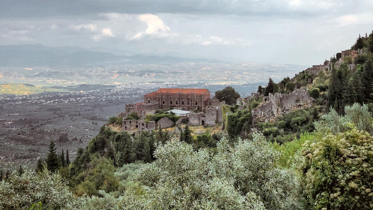 Discover the top 10 cultural sites in the Peloponnese | 2026