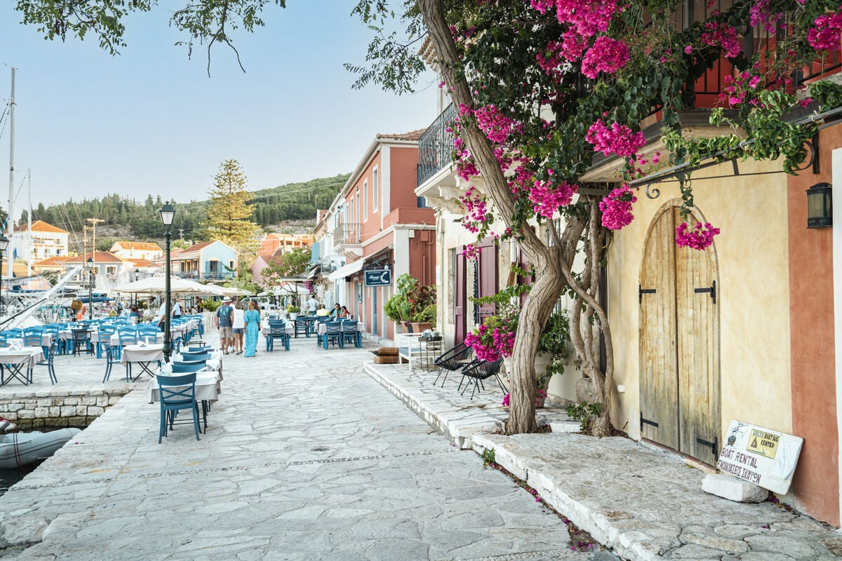 Explore the scenic villages of Kefalonia | City & island strolls ...