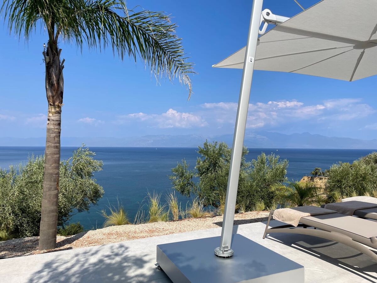 Akria Suites | Accommodation | Discover Greece