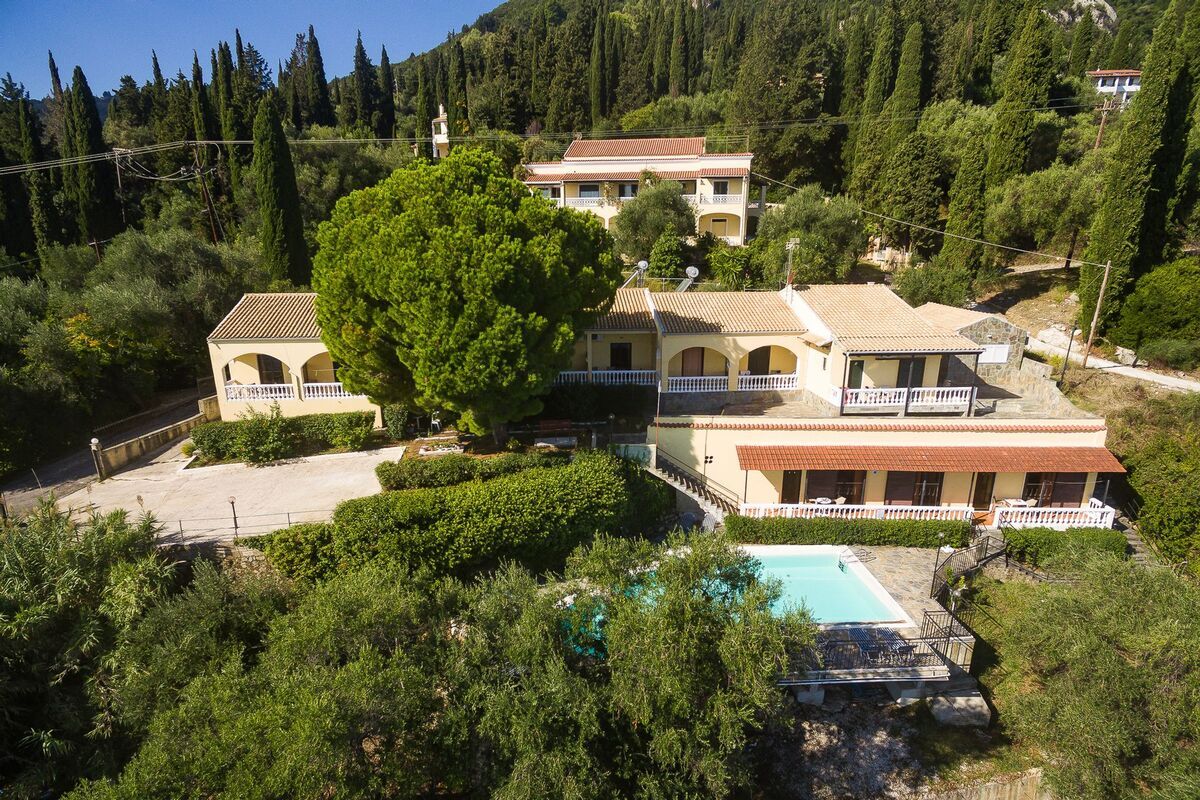 Dimitra Studios | Accommodation | Discover Greece