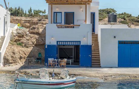 Manolis & Filio Home By The Sea Milos | Accommodation | Discover Greece
