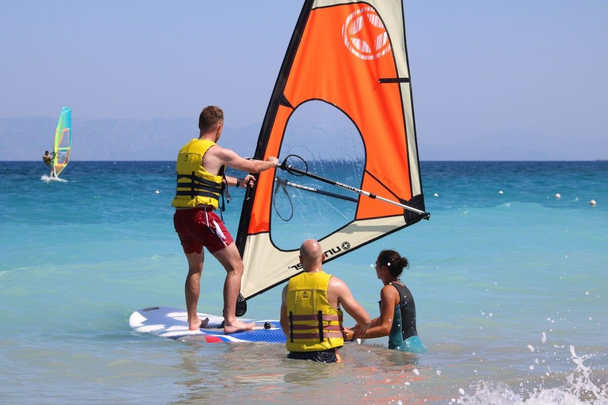 Surfers Paradise | Activities & Tours | Discover Greece