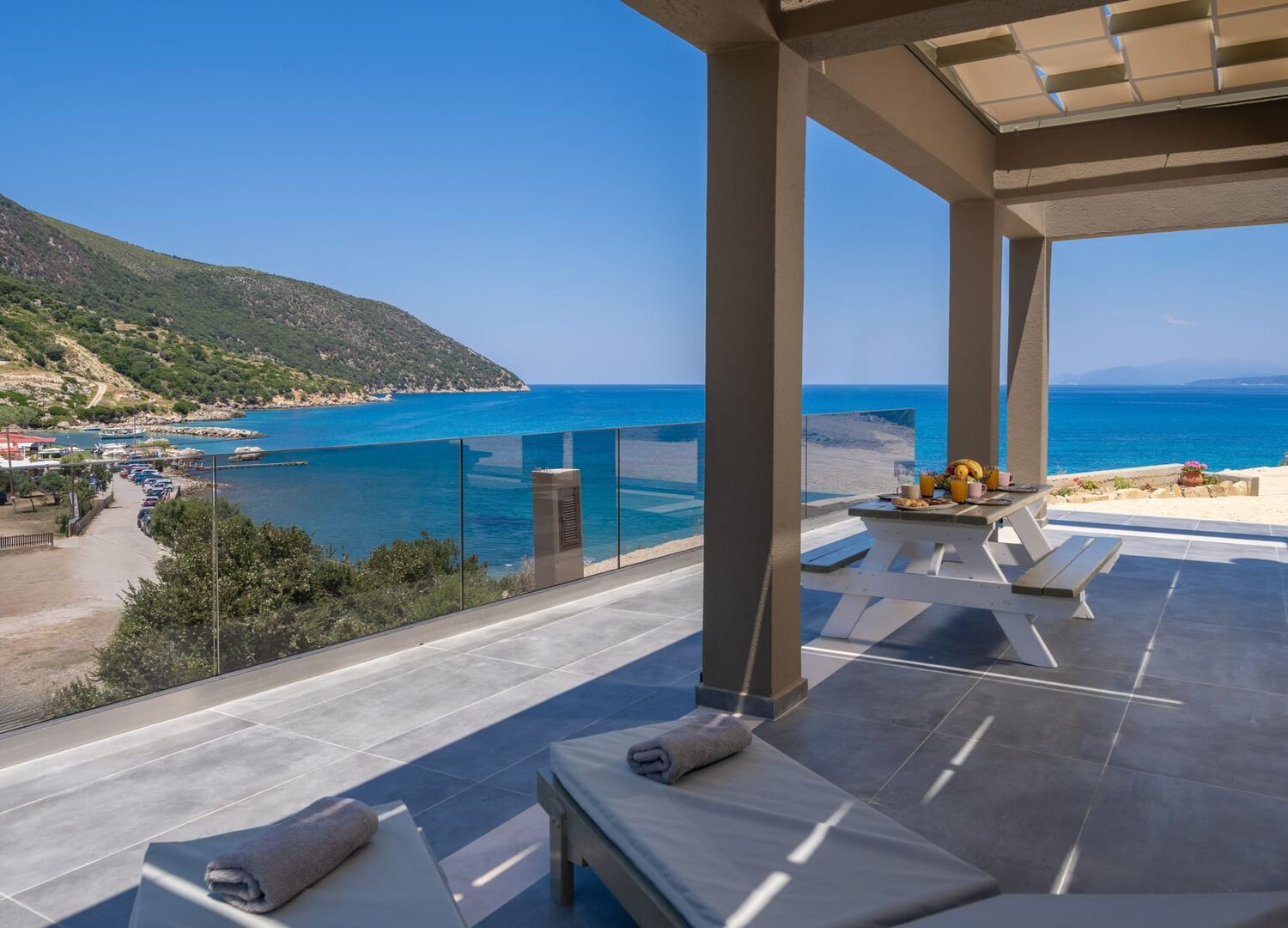 Beachfront Villa Fteri | Accommodation | Discover Greece