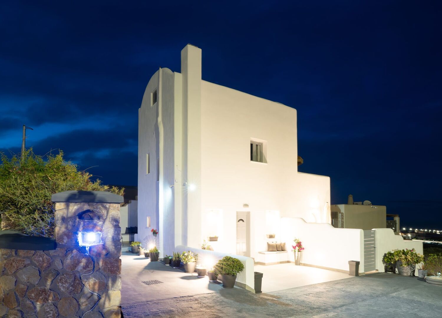 Dauti Gold Suites | Accommodation | Discover Greece