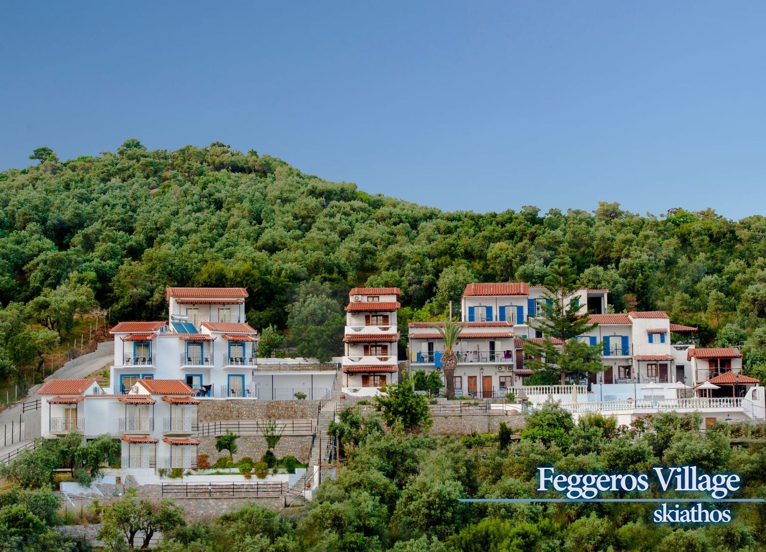Fengeros Village | Accommodation | Discover Greece