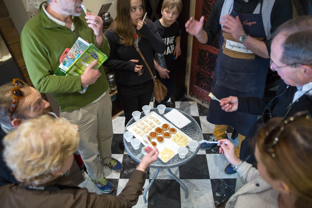 Book online: Food tour in Nafplio | Discover Greece